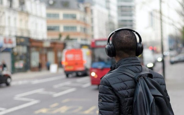 What Are Headsets And What Are The Popular Types? - Trendingbird